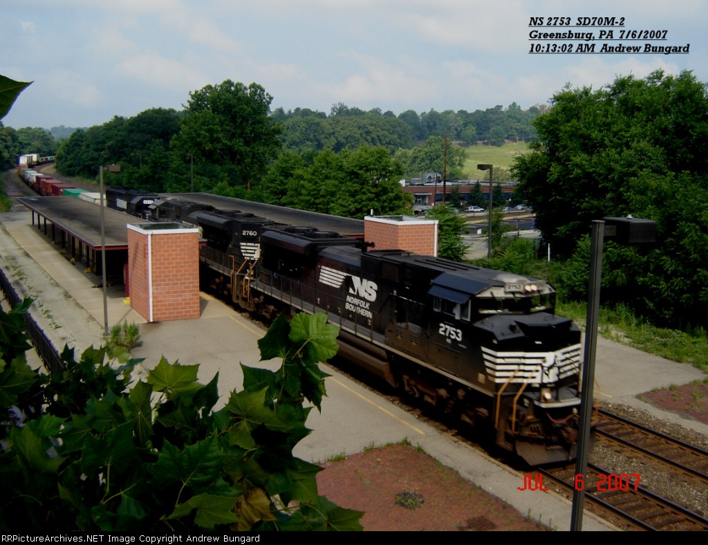 NS 2753 SD70M-2 July 6 2007